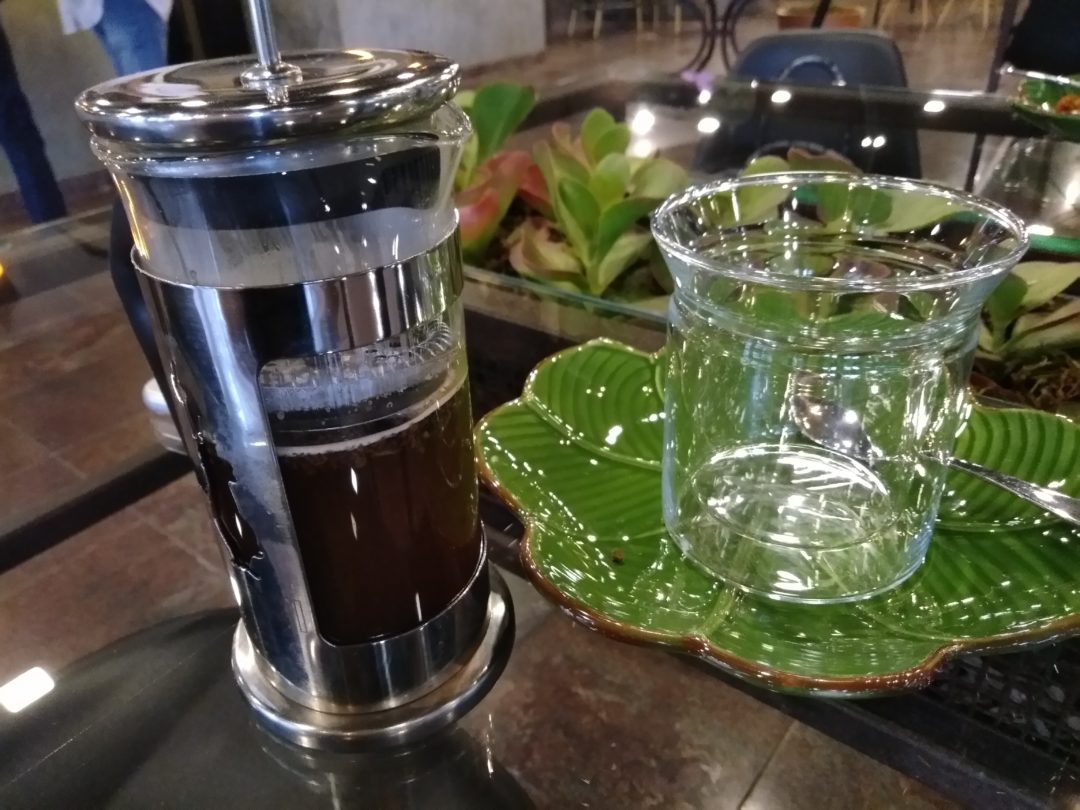 PEDROTTI Café com Flores no Alto da Lapa | Blog do Café Especial